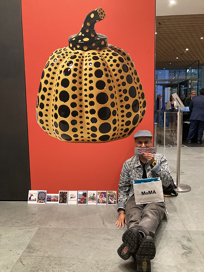 Pins Blog - The world of Pins - Donuts, Art, Trainers, Women, Food