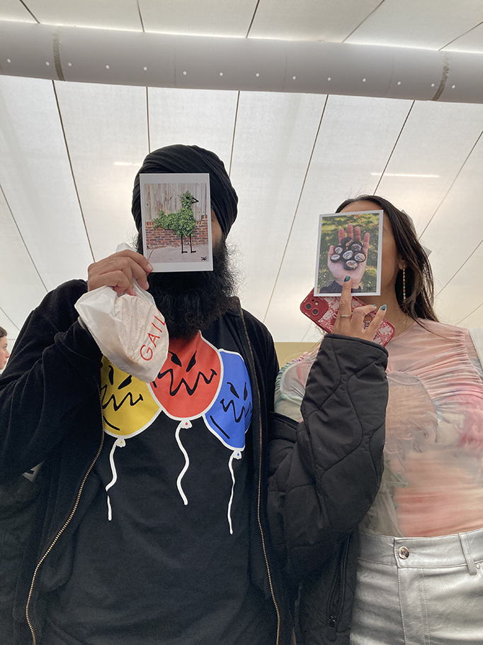 Pins Blog - The world of Pins - Donuts, Art, Trainers, Women, Food